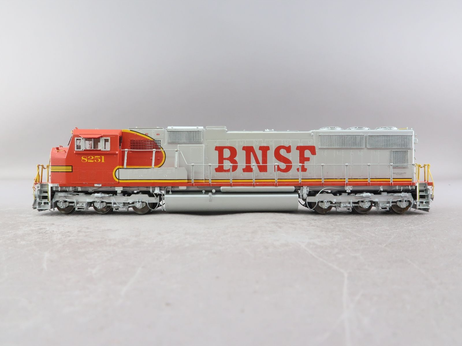 HO Brass Model - OMI 6608 BNSF Burlington Northern Santa Fe Warbonnet EMD SD75M #8251 - Custom ...