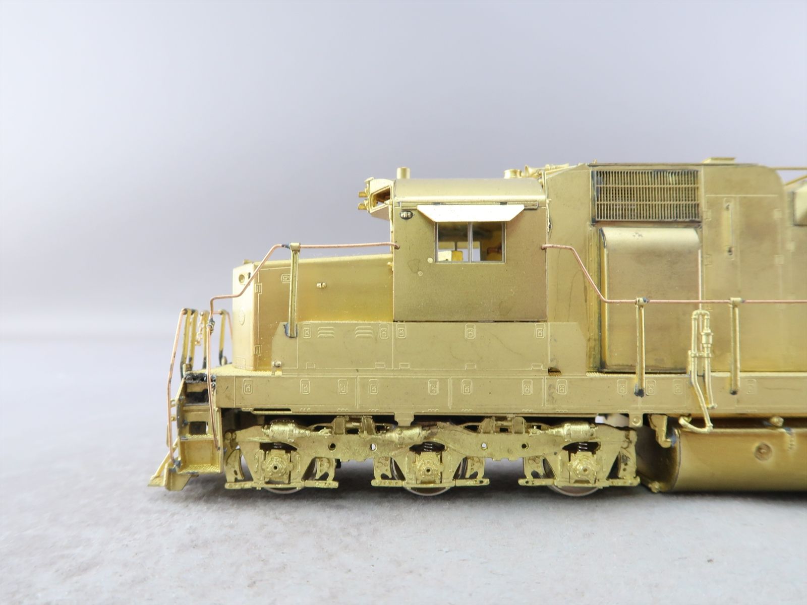 HO Brass Model - OMI 6174 AT&SF Santa Fe EMD SD26 #4600 - 4679 - Unpainted - 1992 Run - Ajin