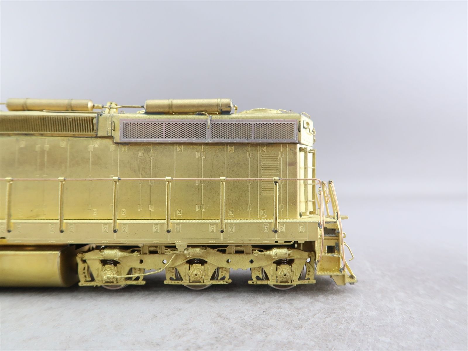 HO Brass Model - OMI 6174 AT&SF Santa Fe EMD SD26 #4600 - 4679 - Unpainted - 1992 Run - Ajin