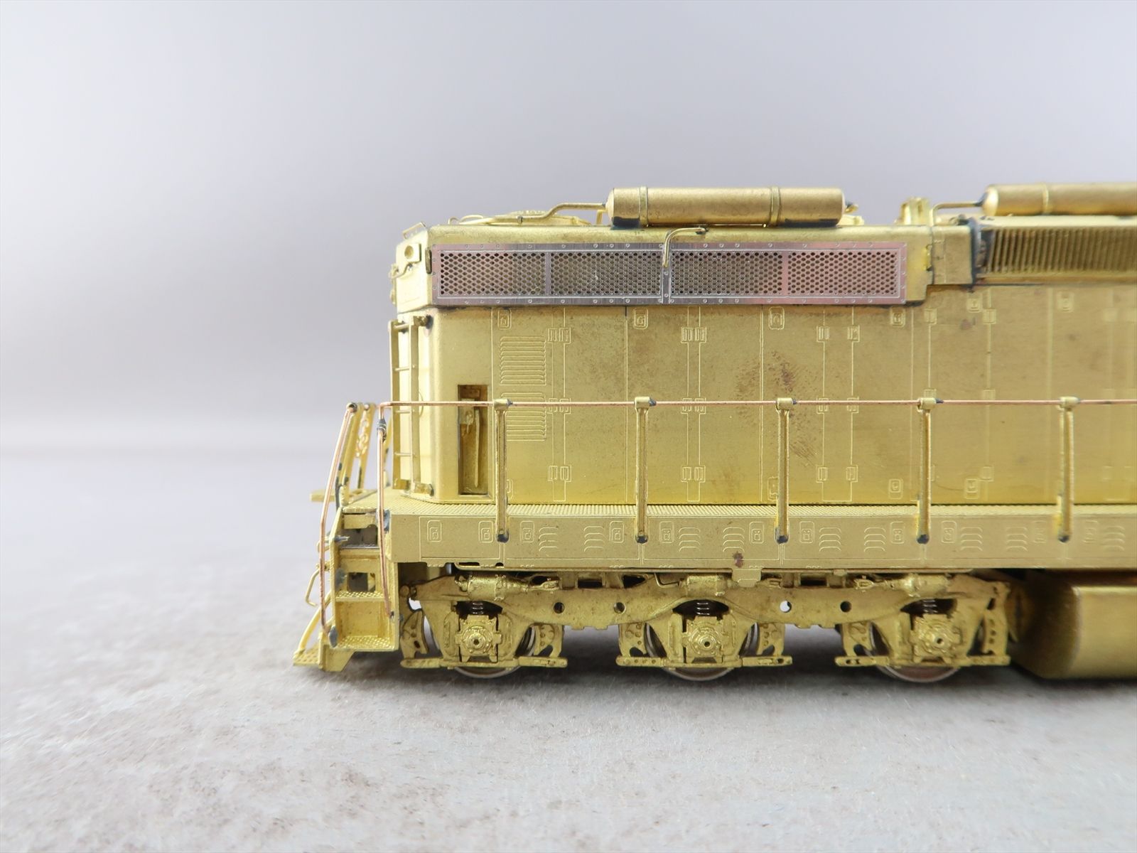 HO Brass Model - OMI 6174 AT&SF Santa Fe EMD SD26 #4600 - 4679 - Unpainted - 1992 Run - Ajin