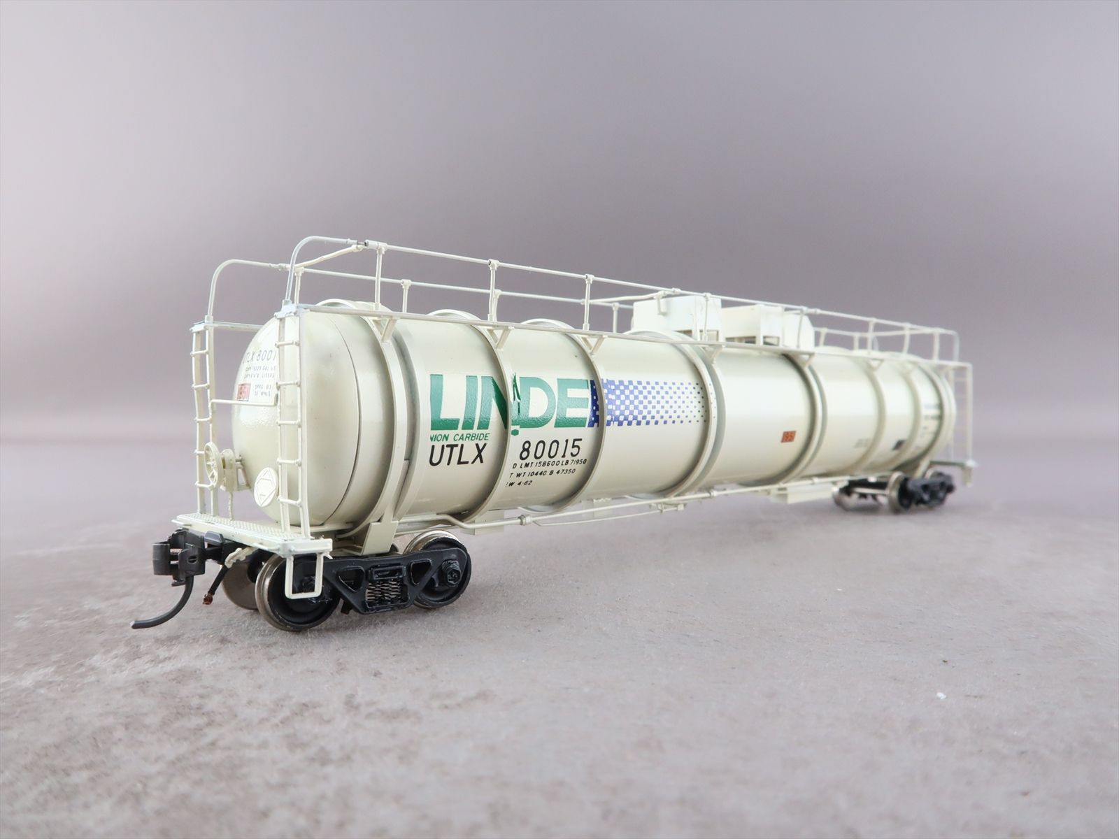 HO Brass Model - OMI 3029 UTLX LINDE 61' Liquid Air Tank Car 15000 ...