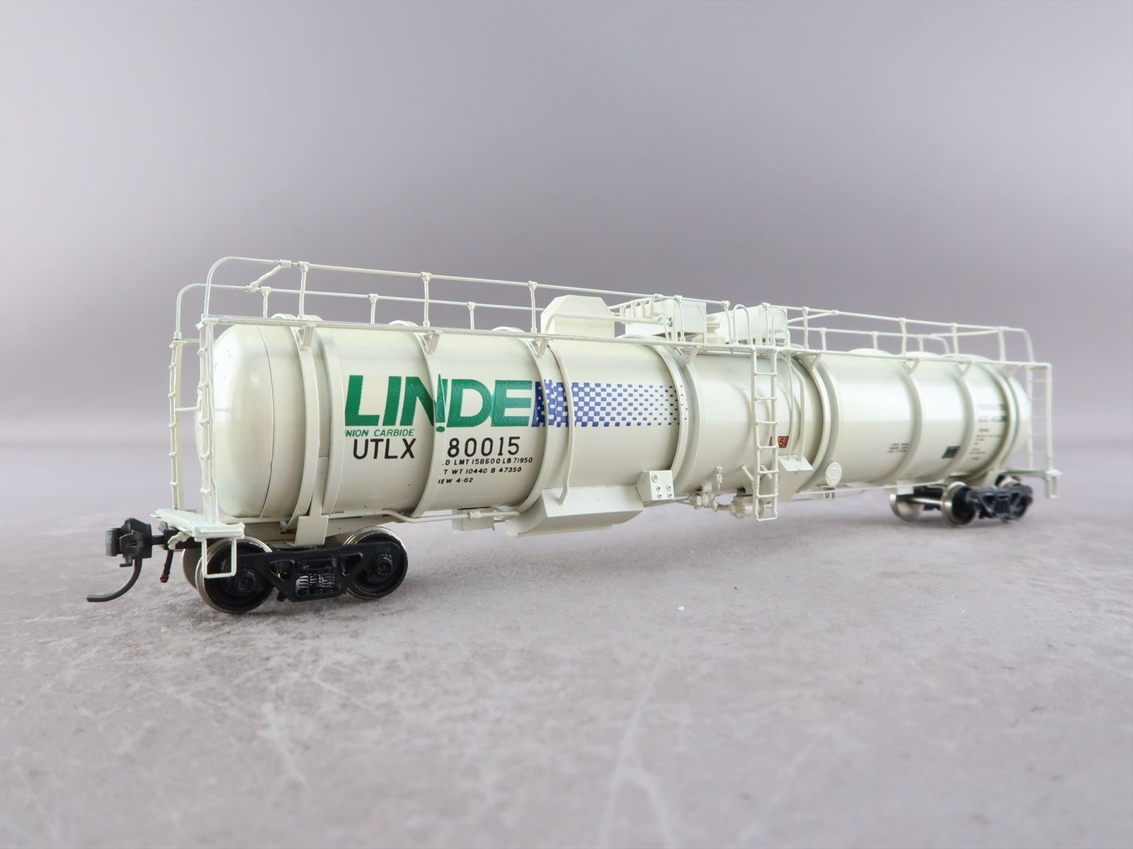 HO Brass Model - OMI 3029 UTLX LINDE 61' Liquid Air Tank Car 15000 ...