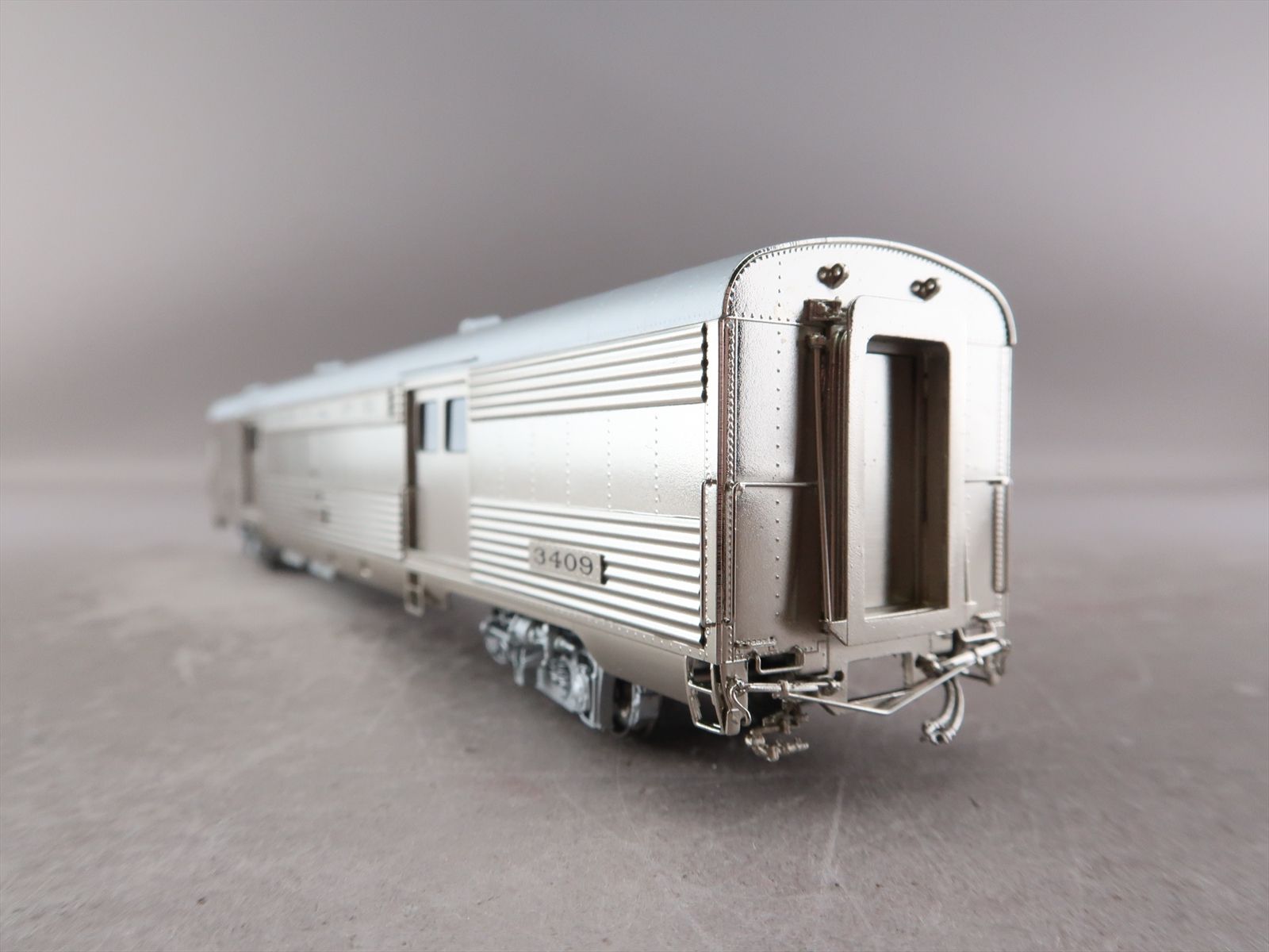 HO Brass Model - OMI 3499.1 AT&SF SF Santa Fe Baggage Car #3409 - F/P - 2001 Run - Ajin