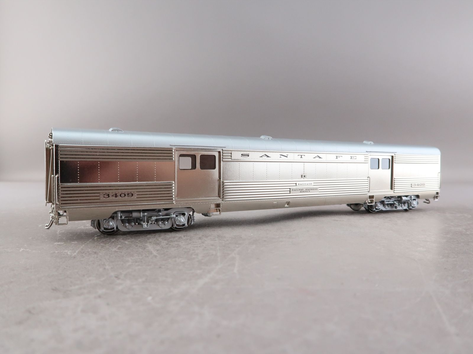 HO Brass Model - OMI 3499.1 AT&SF SF Santa Fe Baggage Car #3409 - F/P - 2001 Run - Ajin