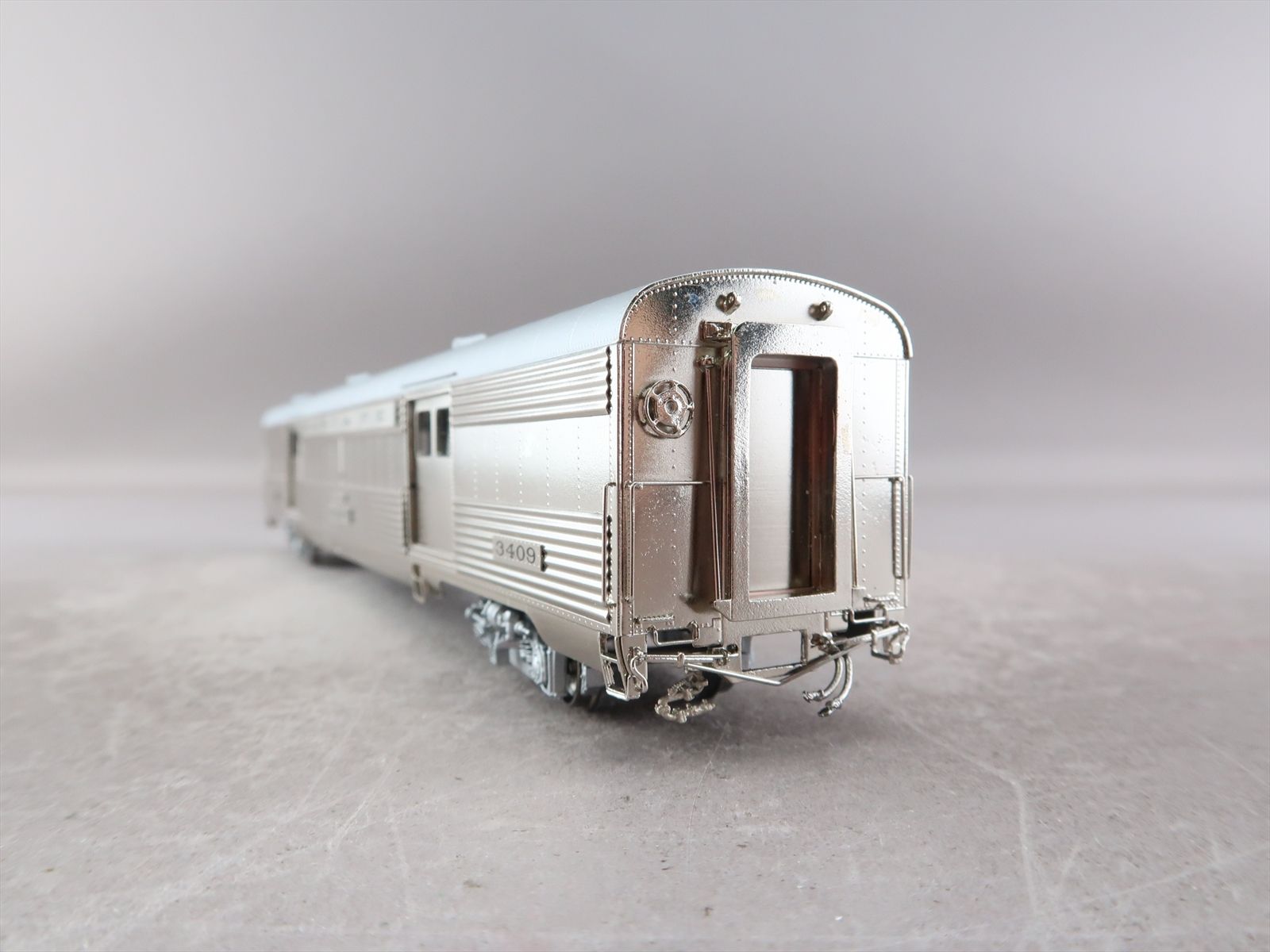 HO Brass Model - OMI 3499.1 AT&SF SF Santa Fe Baggage Car #3409 - F/P - 2001 Run - Ajin