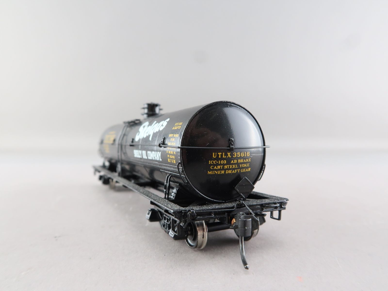 HO Brass Model - OMI 3028 UTLX L.P. Tank Car ACF 1936 #35616 - Custom ...