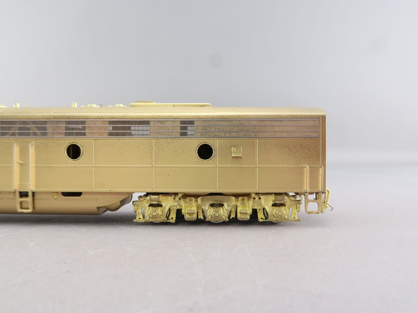 HO Brass Model - Oriental E9 E9B 2400HP - Unpainted - 1986 Run - Samhongsa