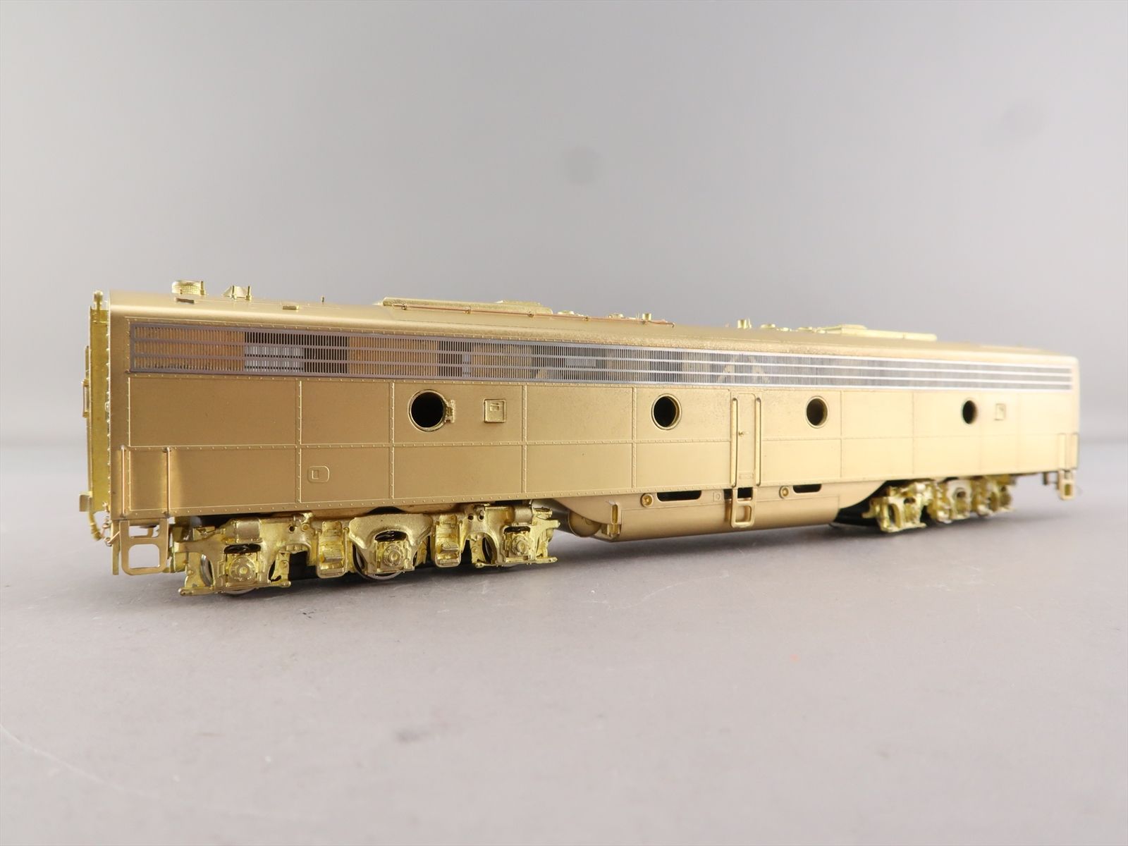 HO Brass Model - Oriental E9 E9B 2400HP - Unpainted - 1986 Run - Samhongsa