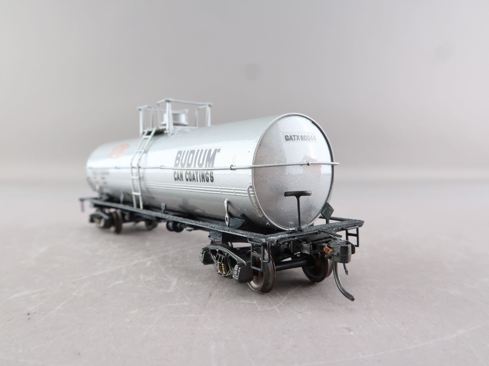 HO Brass Model - PSC 15652-2 12,000 Gallon Tank Car Dupont Budium Can ...