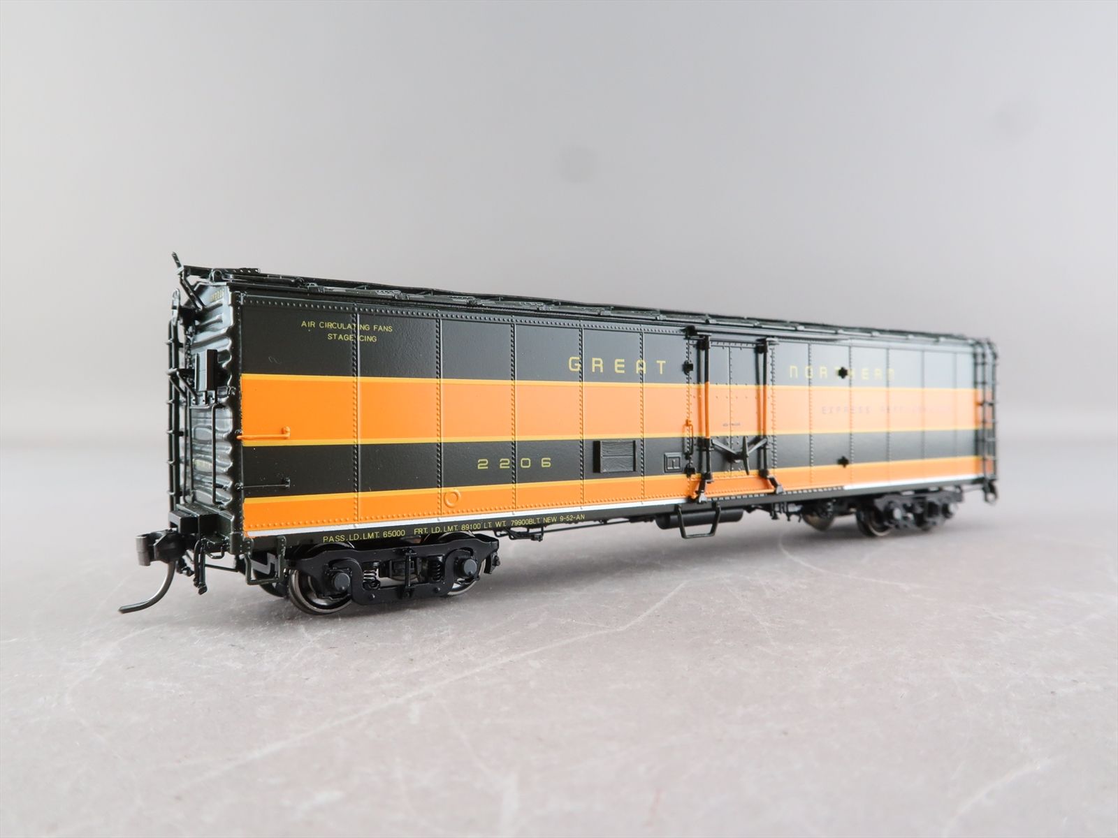 HO Brass Model - CIL 2306.2 GN Great Northern 52' Steel Express Ice ...