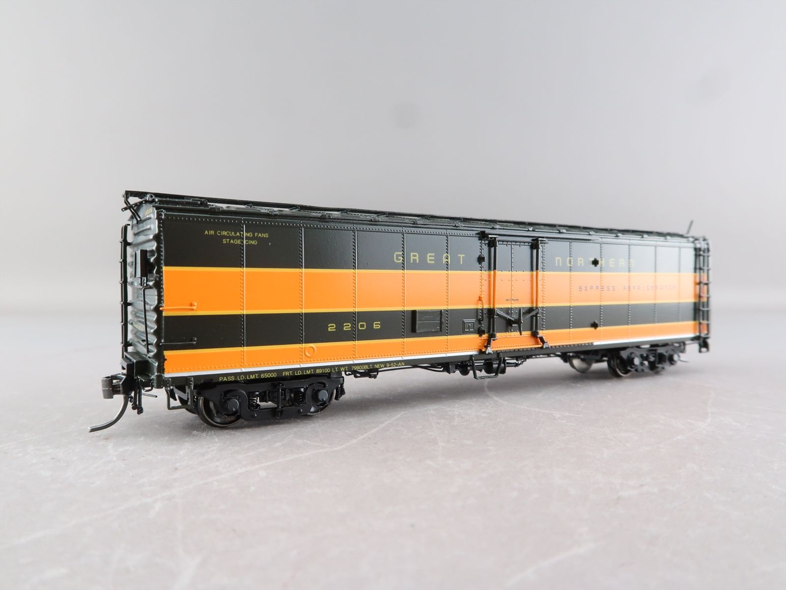 HO Brass Model - CIL 2306.2 GN Great Northern 52' Steel Express Ice ...