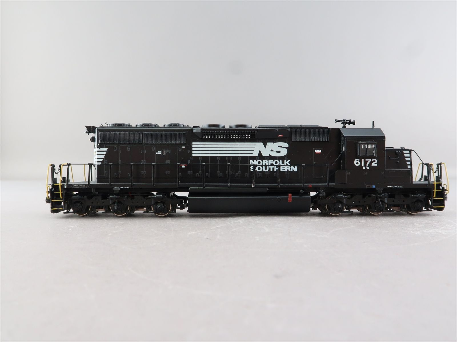 HO Brass Model - OMI 5321.2 N&W Norfolk & Western SD40-2 Low Hood Late ...