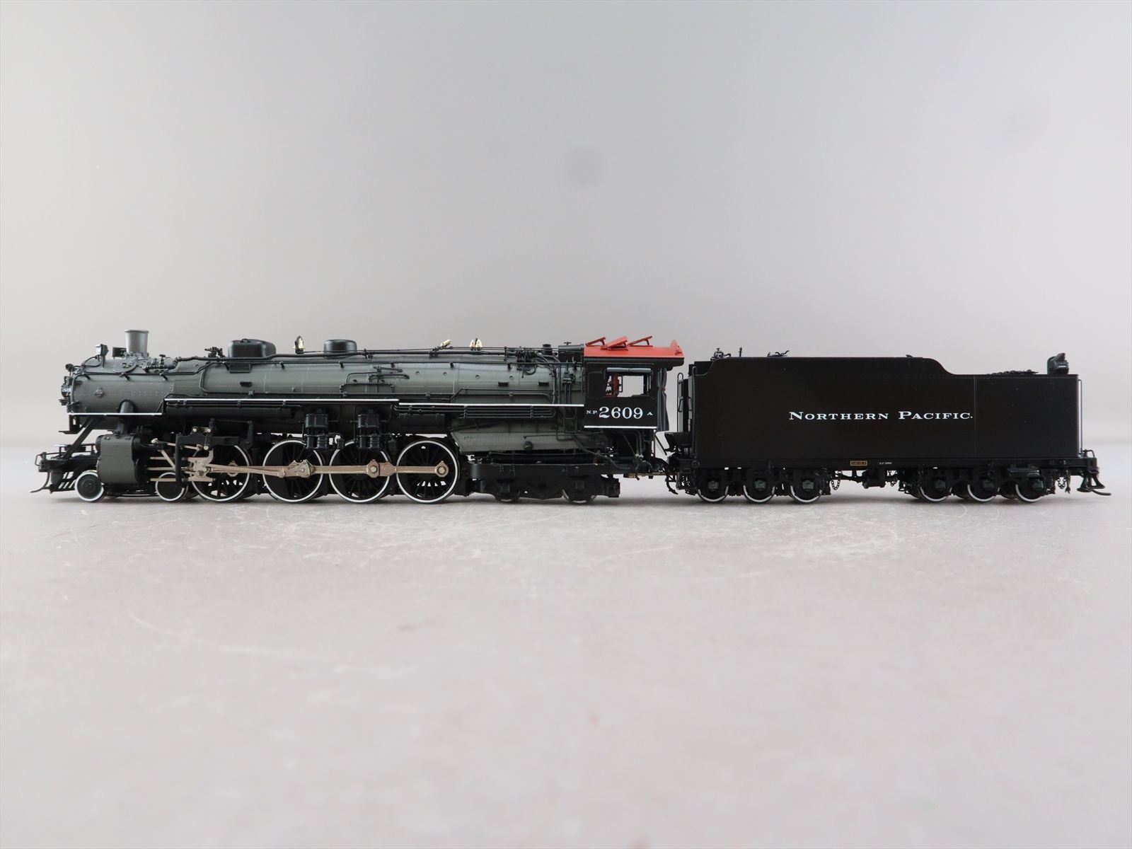 HO Brass Model - W&R NP Northern Pacific 4-8-4 Class A Gray Boiler ...