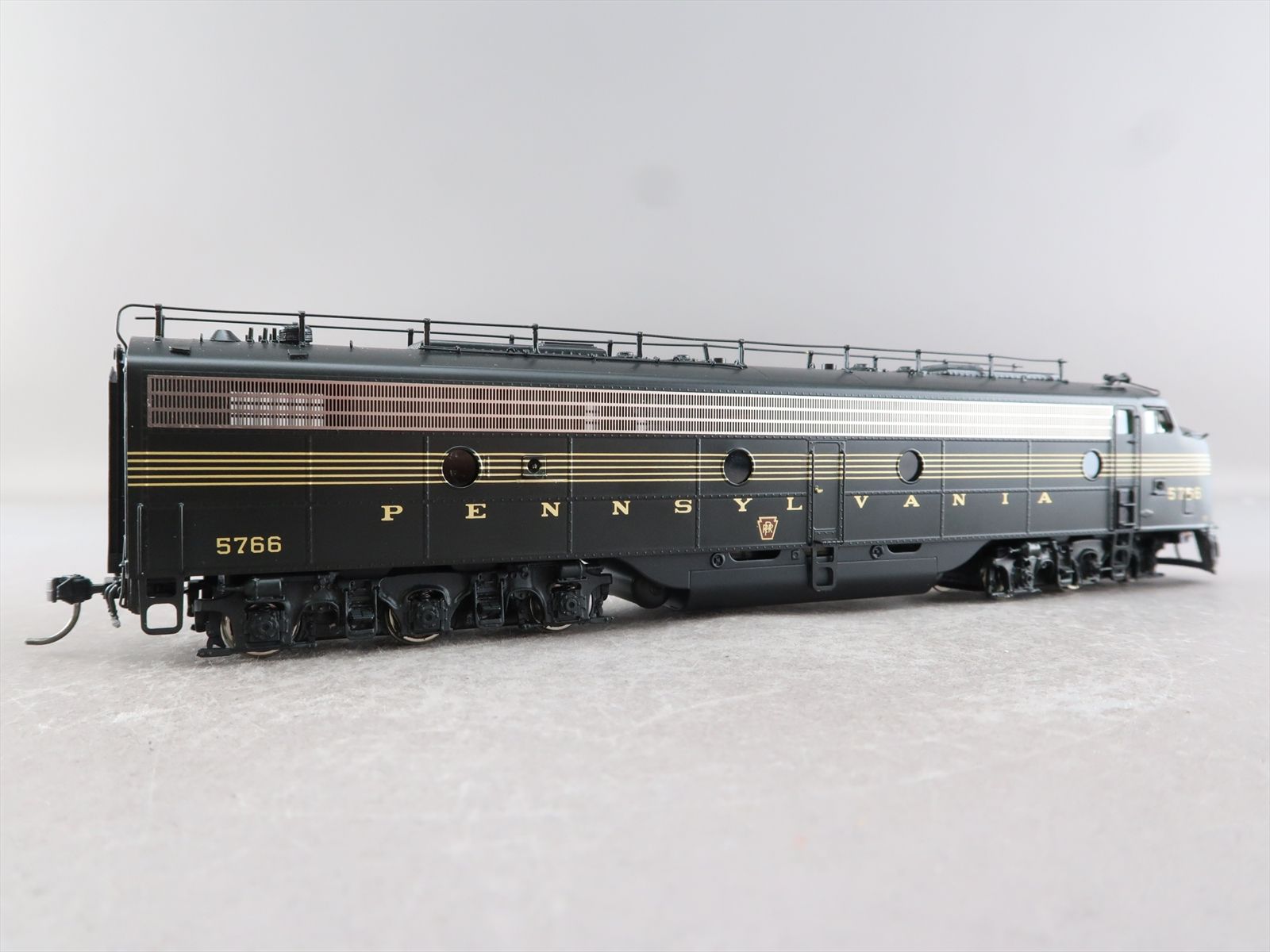 HO Brass Model - CIL 2112.1 PRR Pennsylvania EMD E8 E8A #5766 - F/P ...