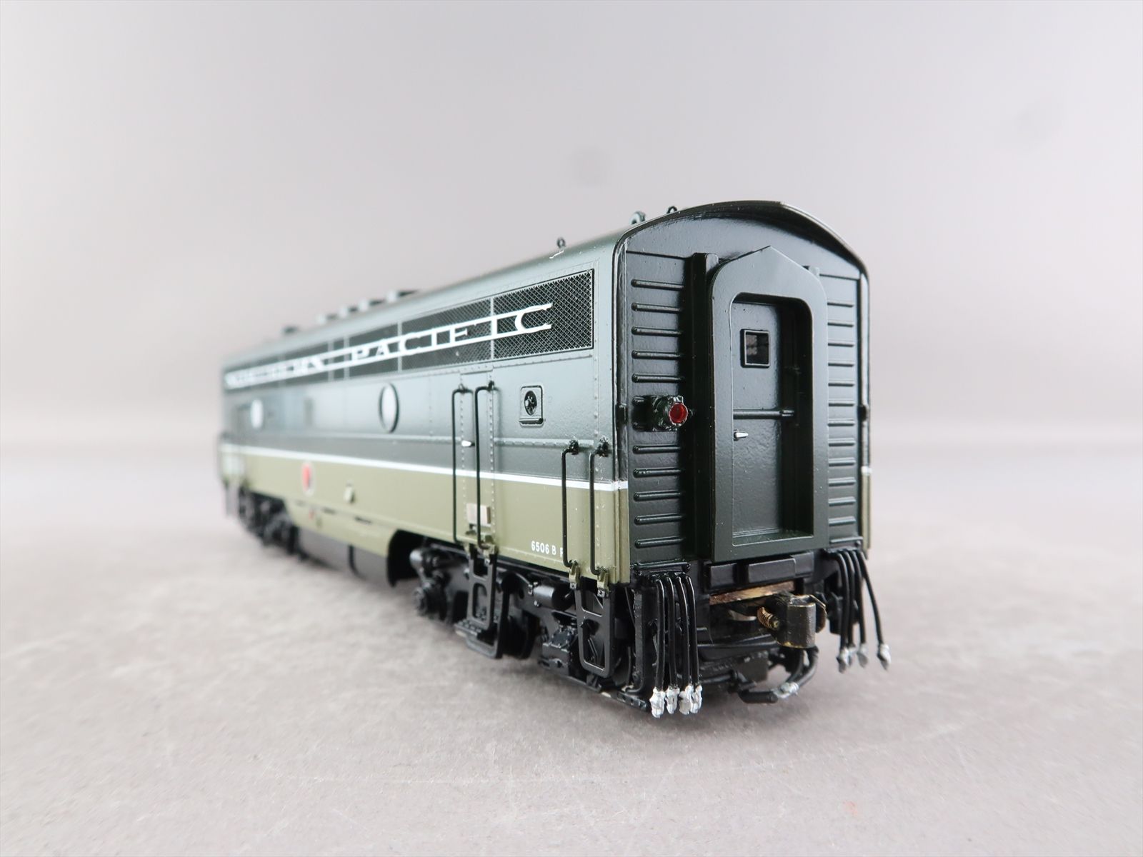 HO Brass Model - CIL 2378.2 NP Northern Pacific EMD F3 F3B Loewy ...