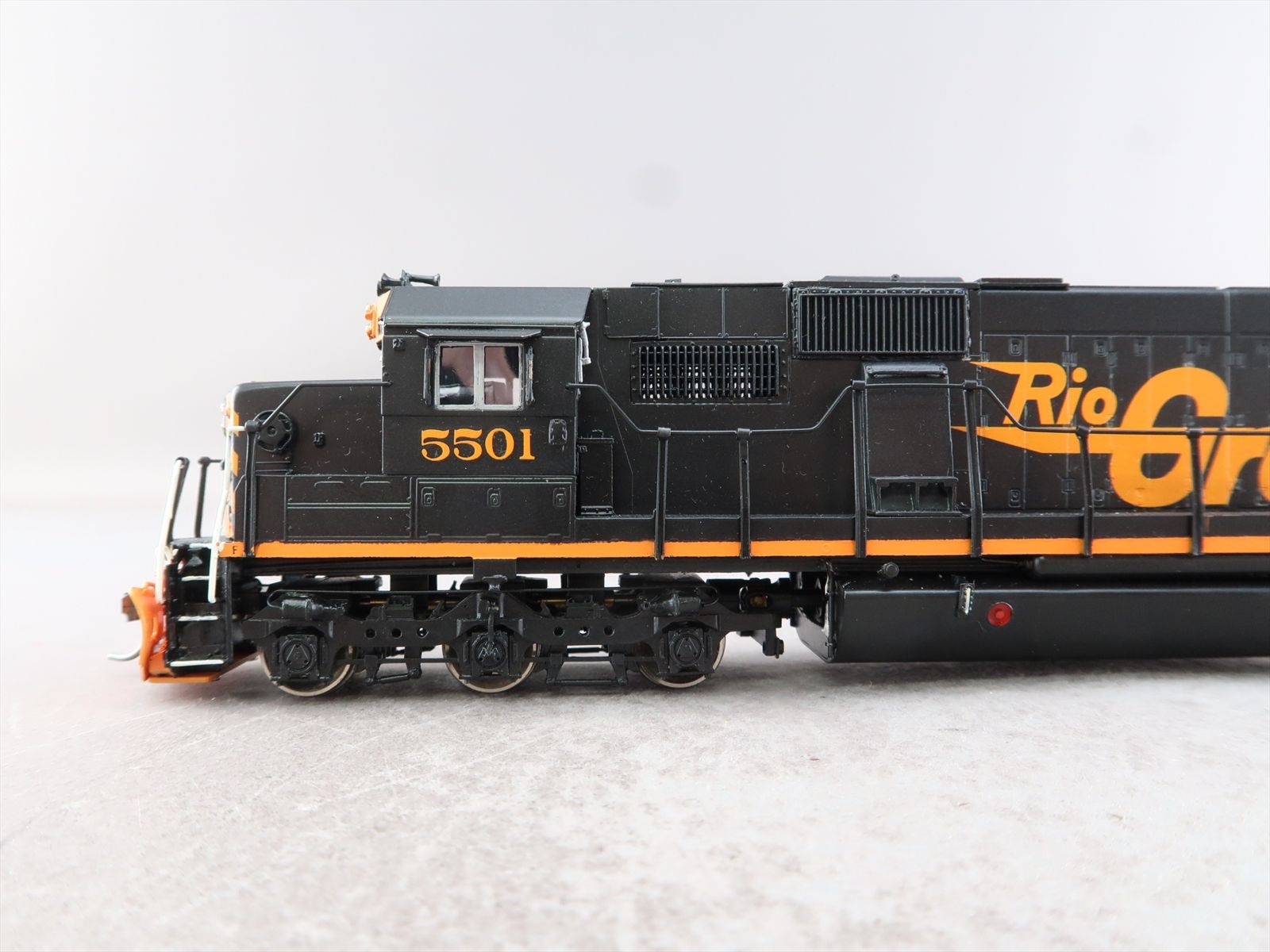 HO Brass Model - OMI 1893 D&RGW Denver & Rio Grande SD50 Low Hood #5501 - Custom - 1986 Run - Ajin